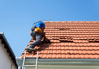 How to Shingle a Roof - Roofgenius.com